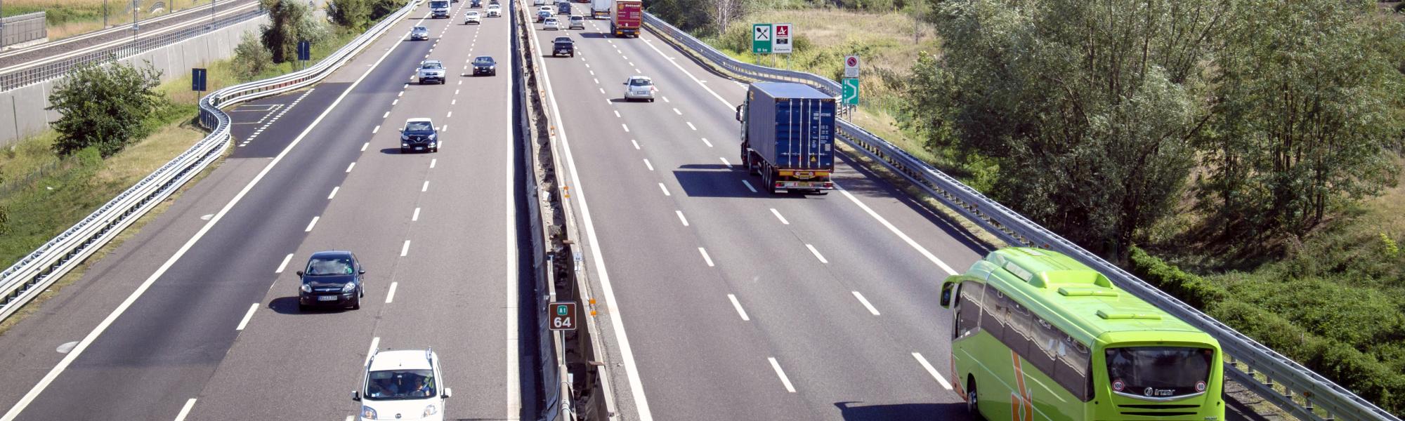 Decarbonising EU road transport: Solutions for 2030 and beyond | IRU | World Road Transport ...